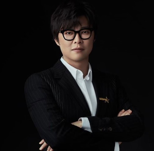 Dino Ying - Sport Business